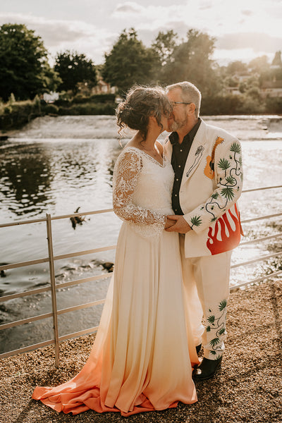 Alex – Lucy Can't Dance